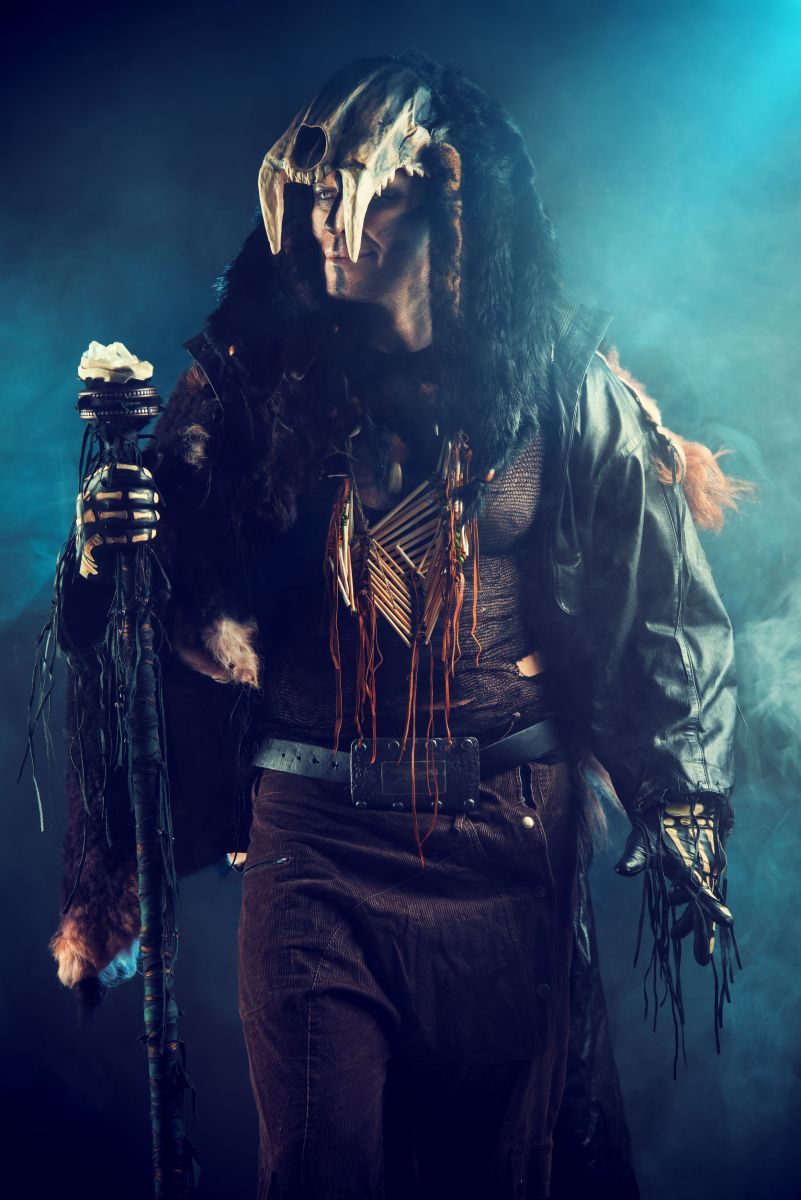 A Reading of Lewd Shadowmancer – Eden Redd